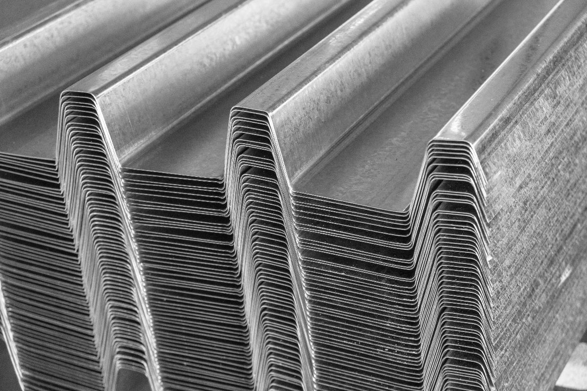6 Installation Mistakes to Avoid when Using GI Sheets